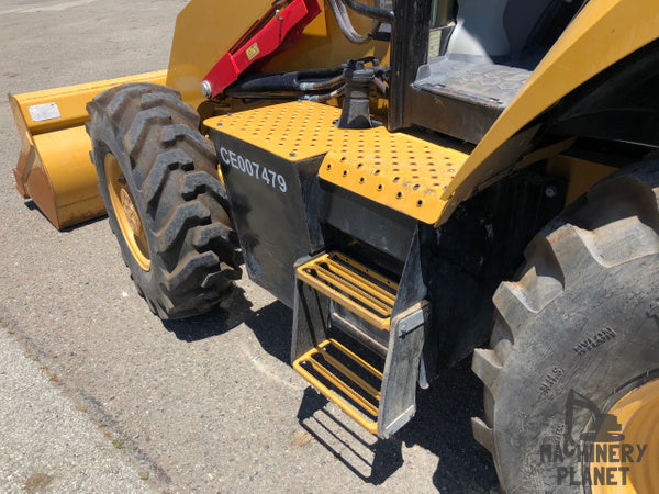 2016 CAT 415F2 IL 4x4 Landscape Loader