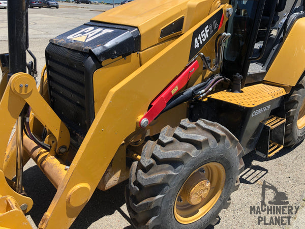2016 CAT 415F2 IL 4x4 Landscape Loader