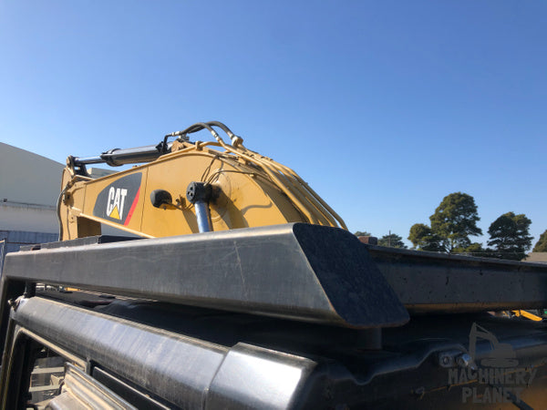 2016 CAT 323F L Track Excavator