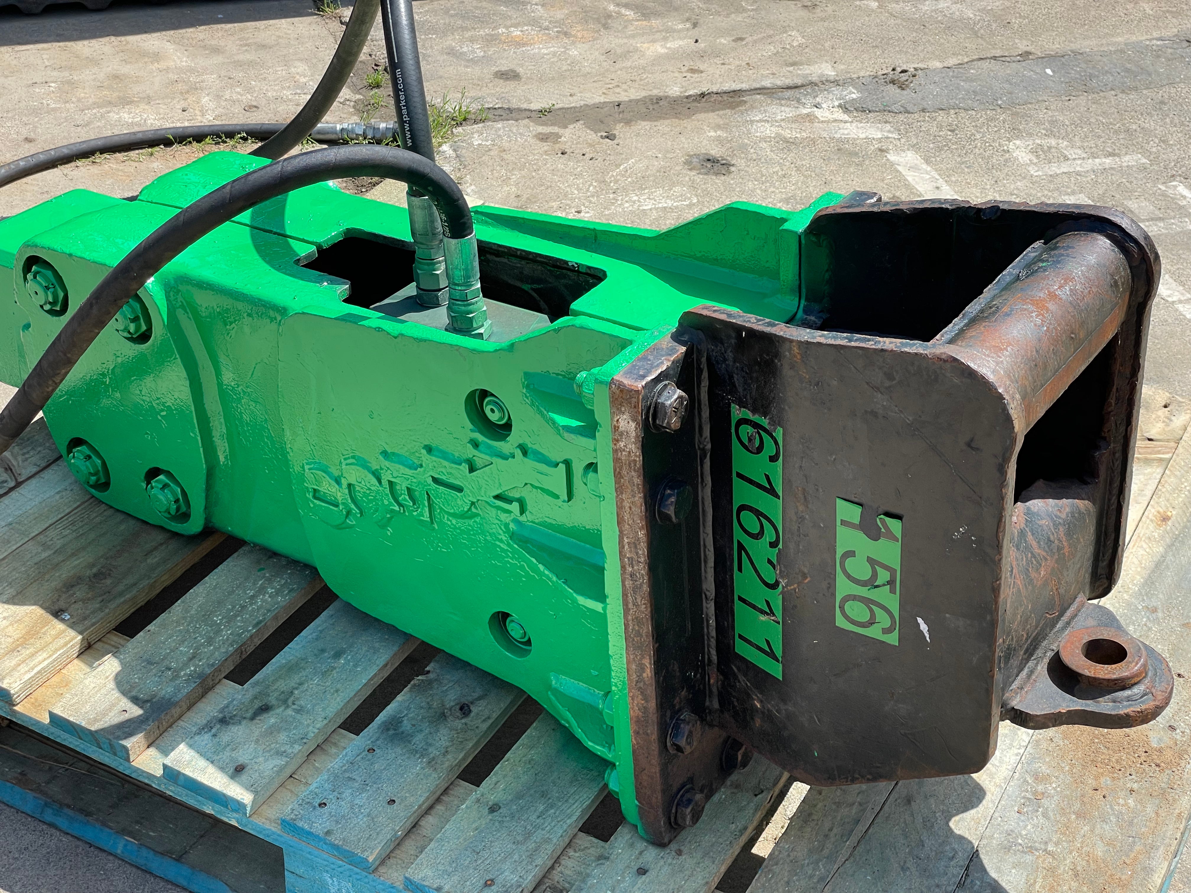 Paladin SFB500. Combo hydraulic breaker ( for mini excavator and skid